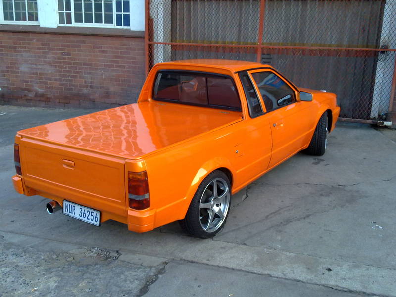 Mazda Rustler technical specifications and fuel economy